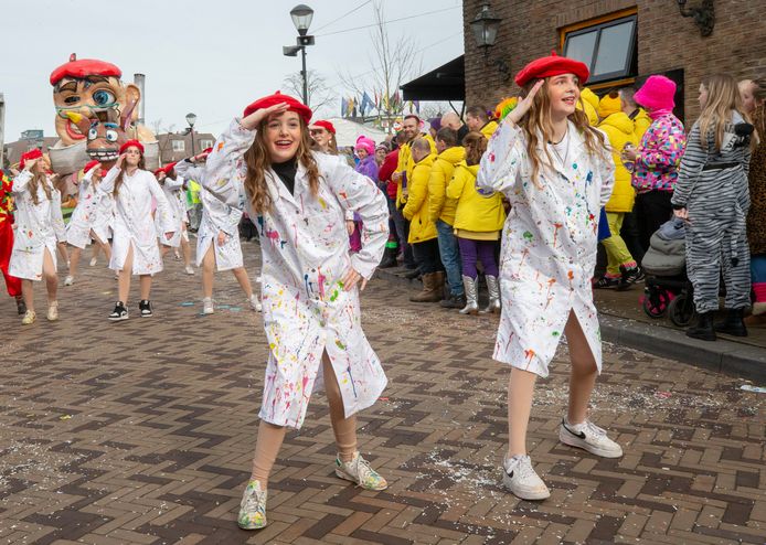 Kinderoptocht Boemeldonck in foto's | Breda | bndestem.nl