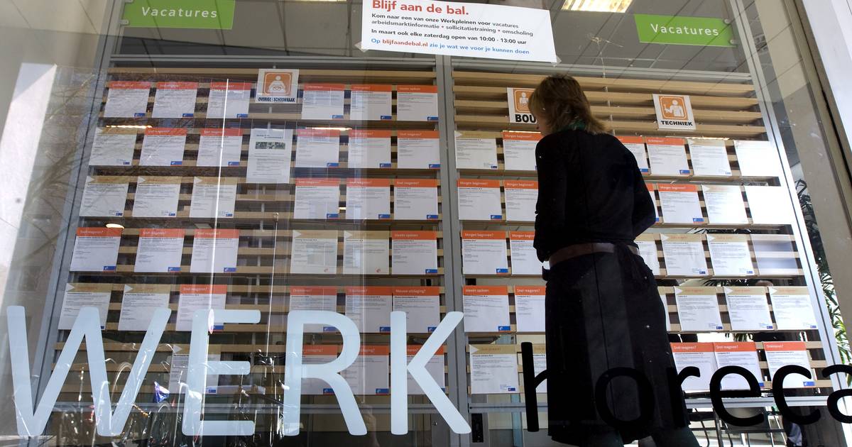 Ruim helft WW'ers langer dan jaar werkloos | Economie | AD.nl