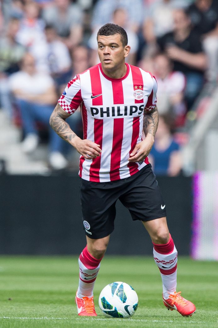 'PSV-icoon Wilfred Bouma stopt met profvoetbal' | Nederlands voetbal ...