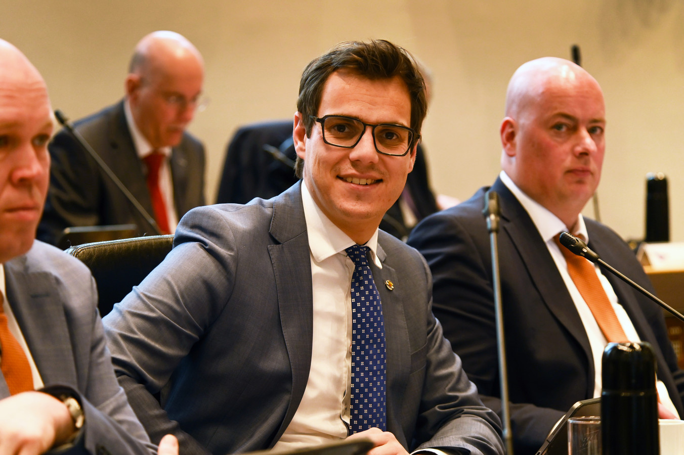 Steeds meer partijen in de Statenzaal. Is de versplintering een zegen ...