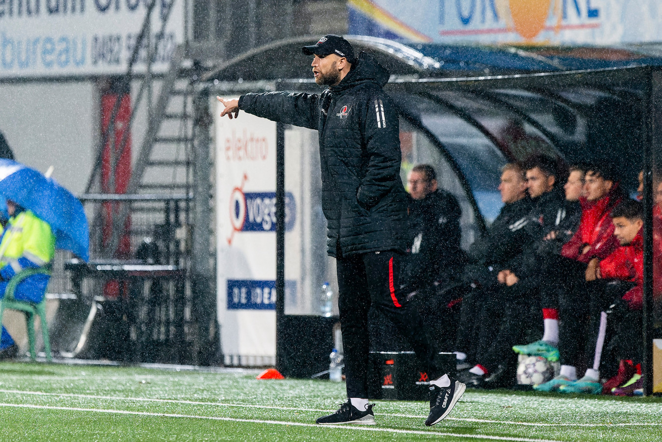 Helmond Sport krijgt extra tijd van KNVB in ‘moeilijke’ zoektocht naar nieuwe trainer | Foto | ed.nl