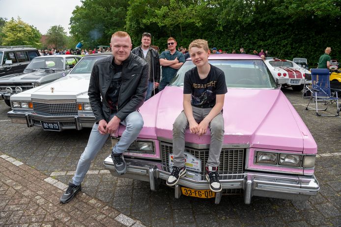 Duizenden bezoekers genieten van Oldtimer Festival Axel: ‘Dit zijn ...