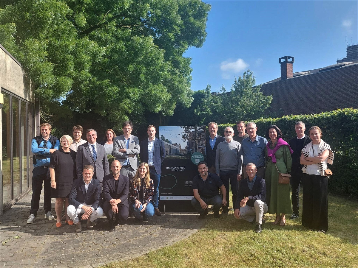 110 woningen, een nieuwbouw voor VBS Mozaïek en een centrale groene ...