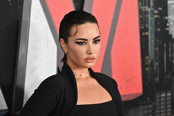 Demi Lovato ziet en hoort minder na overdosis | Show | AD.nl