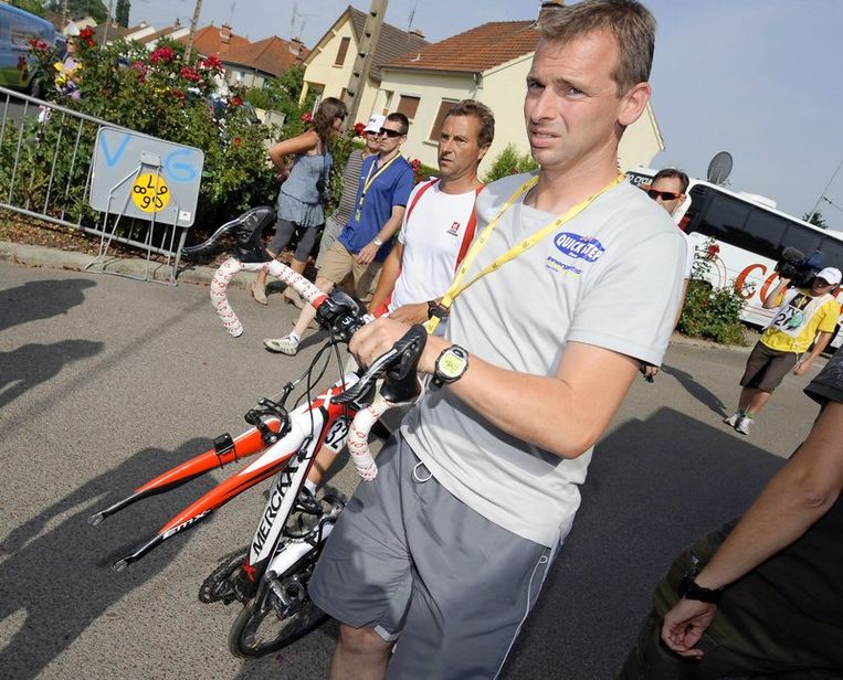 Barredo gaat Costa te lijf met fietswiel (de beelden!) | De Morgen