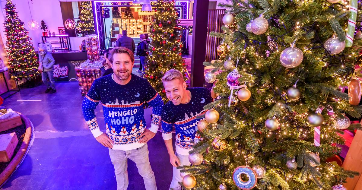 Ho, ho, hoe dan? Bas en Rob verhuren compleet opgetuigde kerstbomen (en ...