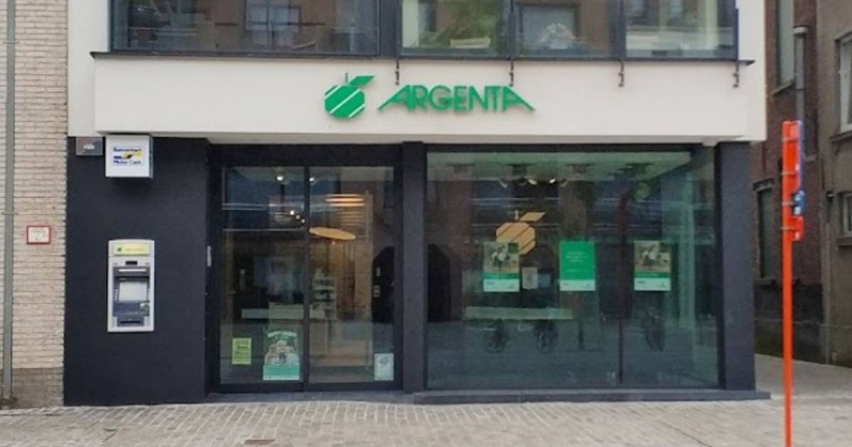 Voormalig Argenta-medewerkster die klant voor 13.800 euro oplichtte moet nu meer dan dubbele ...