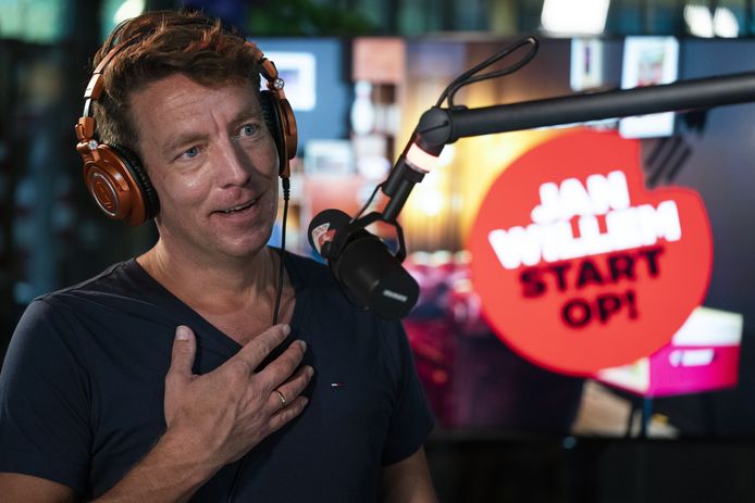 Jan-Willem Roodbeen ontroerd na onderscheiding voor inzamelingsactie ...