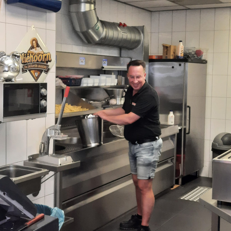 Wijchense uitbater laat het frietvet definitief afkoelen: Pim’s Frituur ...