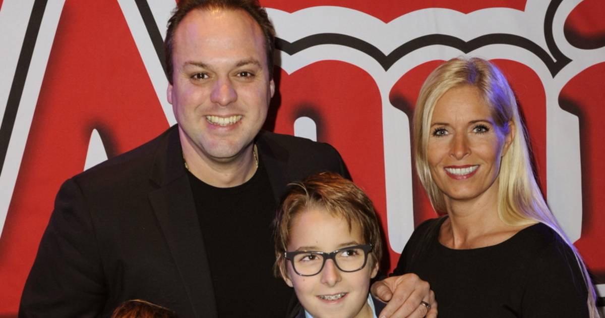 Zoon Frans Bauer kampt met gehoorprobleem | Sterren | AD.nl