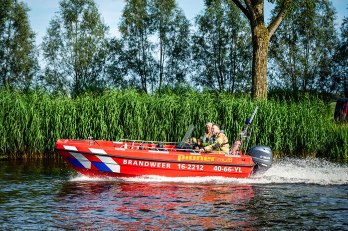 Hulpdiensten zoeken naar vermist persoon in omgeving van Westkanaalweg ...