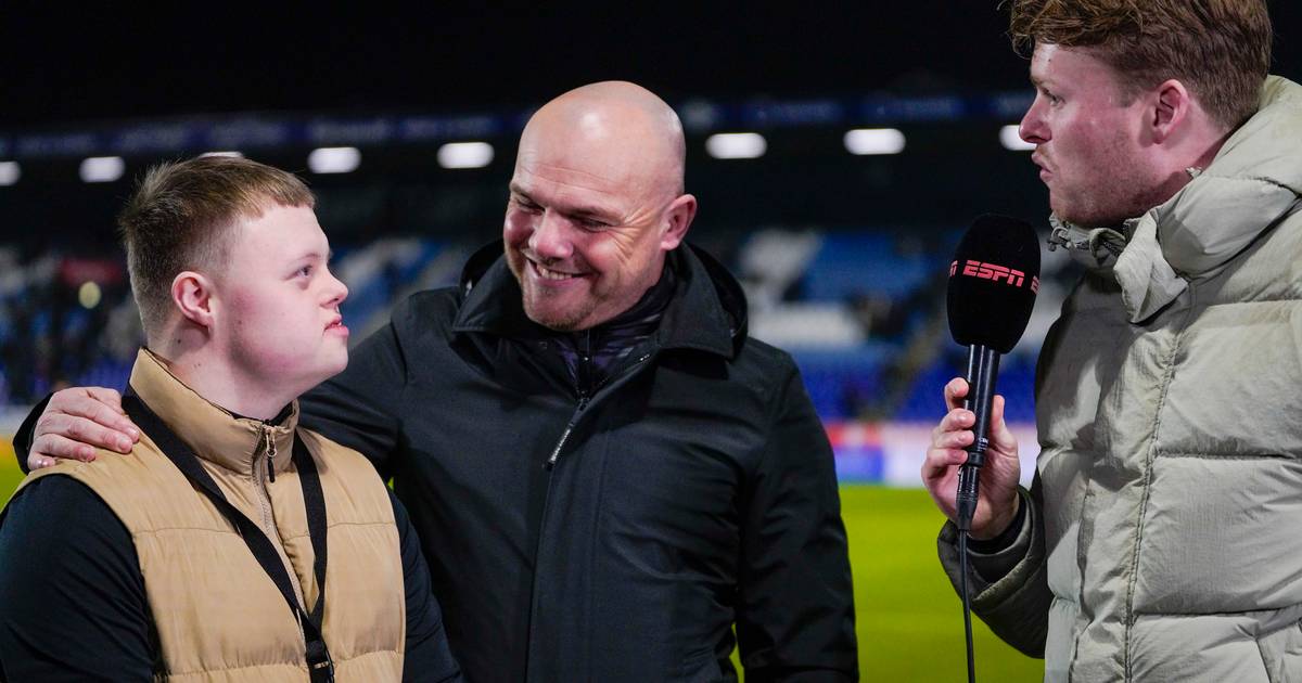 PEC-fan Luuk uit Dalfsen schopt het tot assistent-stadionspeaker en ...