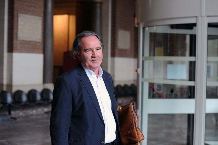 Zaakvoerder Brico krijgt opschorting omdat hij zeven op zeven open is ...