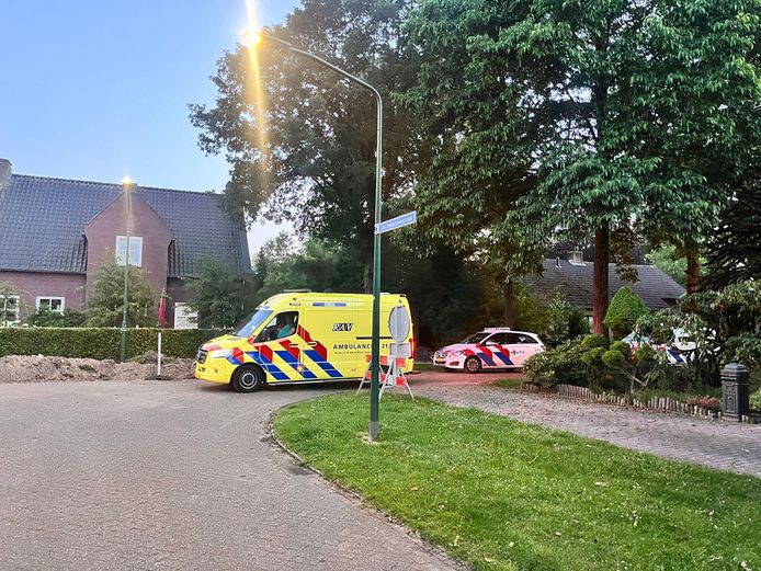 Man lichtgewond geraakt bij steekpartij in Loosbroek, mogelijk na ...