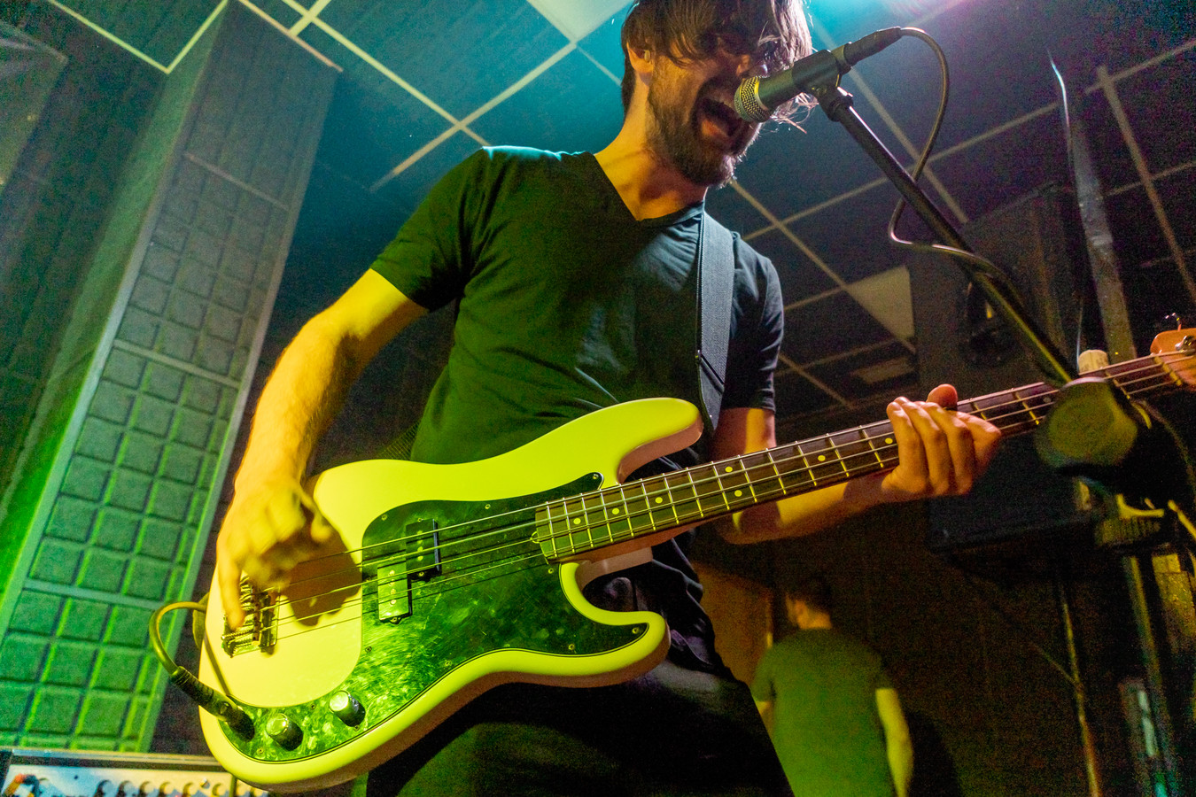 Eindhovense muzikant Ruud Borgers laat met rocktrio alle grenzen ...