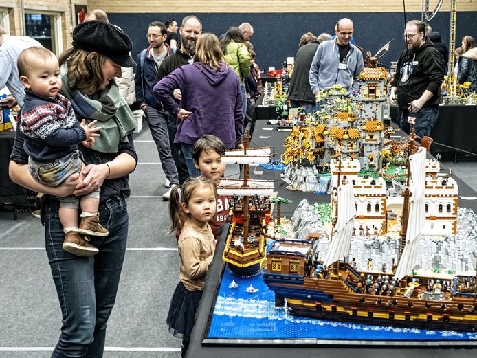 De Eiffeltoren, een Formule-1 wagen of een uil? Alles is te maken van ...