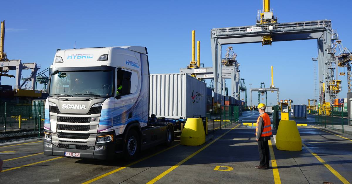 Container ophalen? Dat kan hier enkel nog na vingerafdruk ...