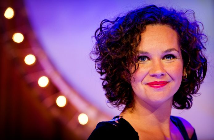 Sara Kroos en Alex Klaasen winnen Poelifinario | Show | AD.nl