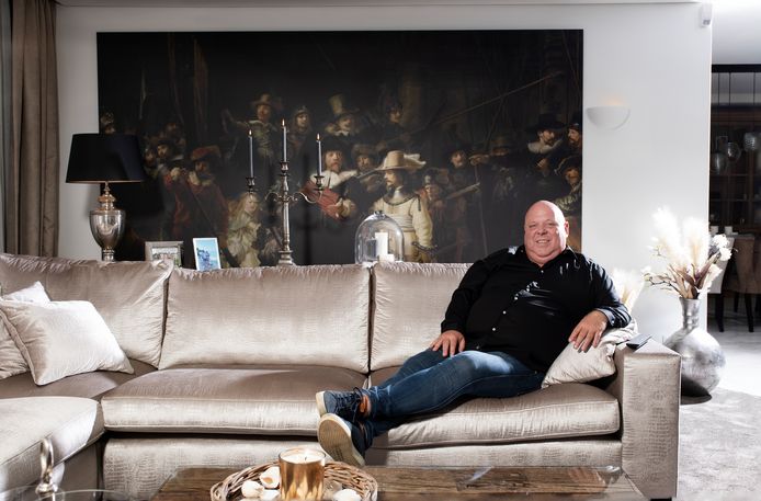 Ex van Peter Gillis eist dat alle afleveringen van Massa is Kassa ...