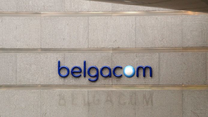 Belgacom blijft op koers door 46.000 mobiele klanten extra | Economie ...