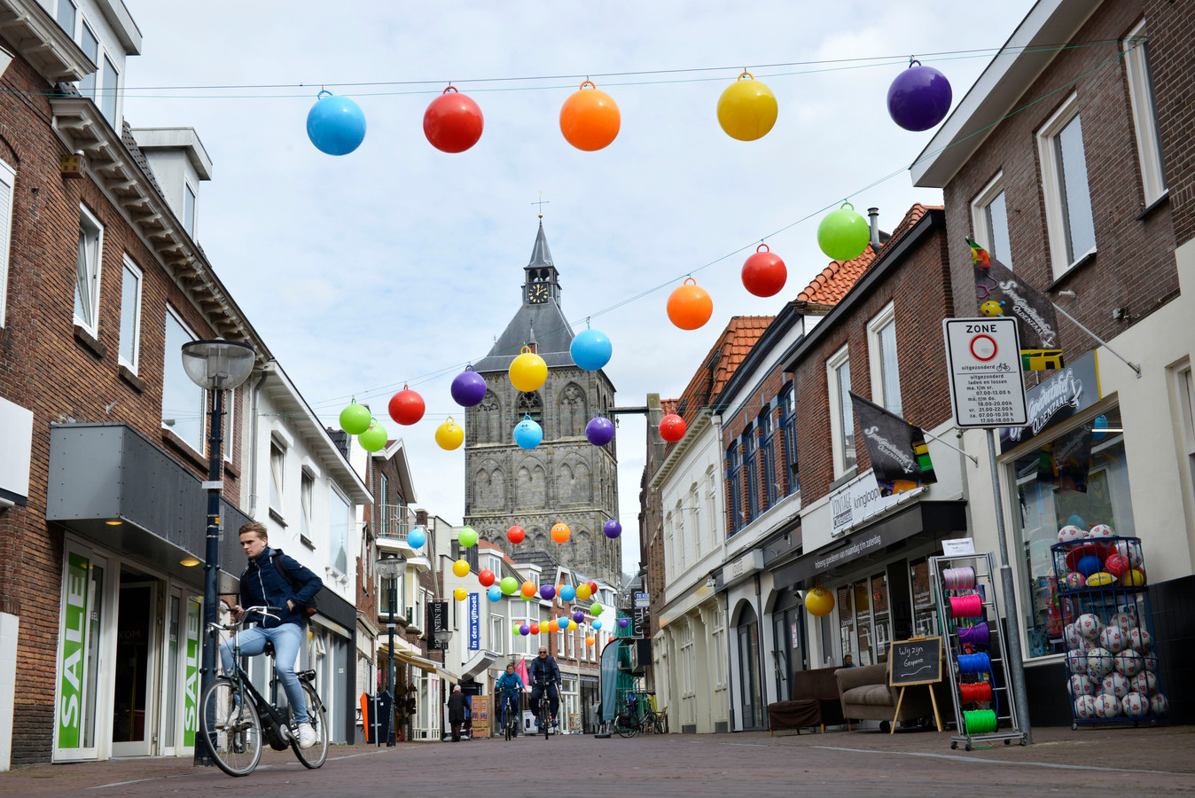 Oldenzaal Promotie krijgt 1,5 ton: ‘Kunnen stad extra feestelijk ...