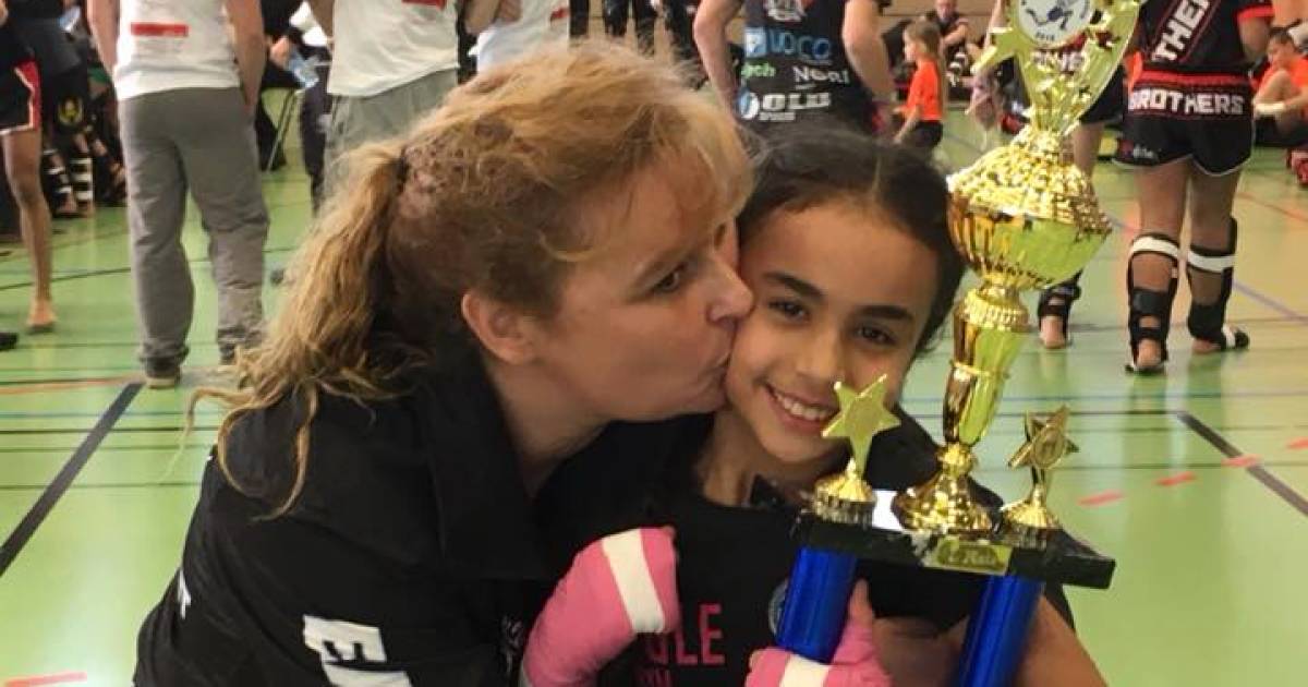 Girlpower in de kickboksring | Rotterdam | AD.nl