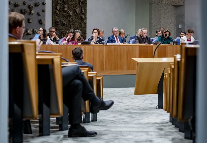 Kamer wijst in debat over Groningen-enquête naar eigen rol: ‘Ik schaam ...