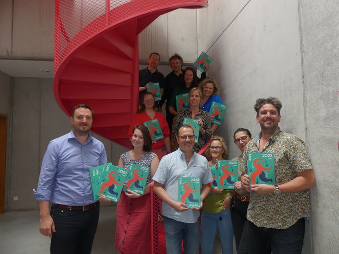 Van Alex Agnew tot Hooverphonic: Leietheater lanceert topaffiche voor ...