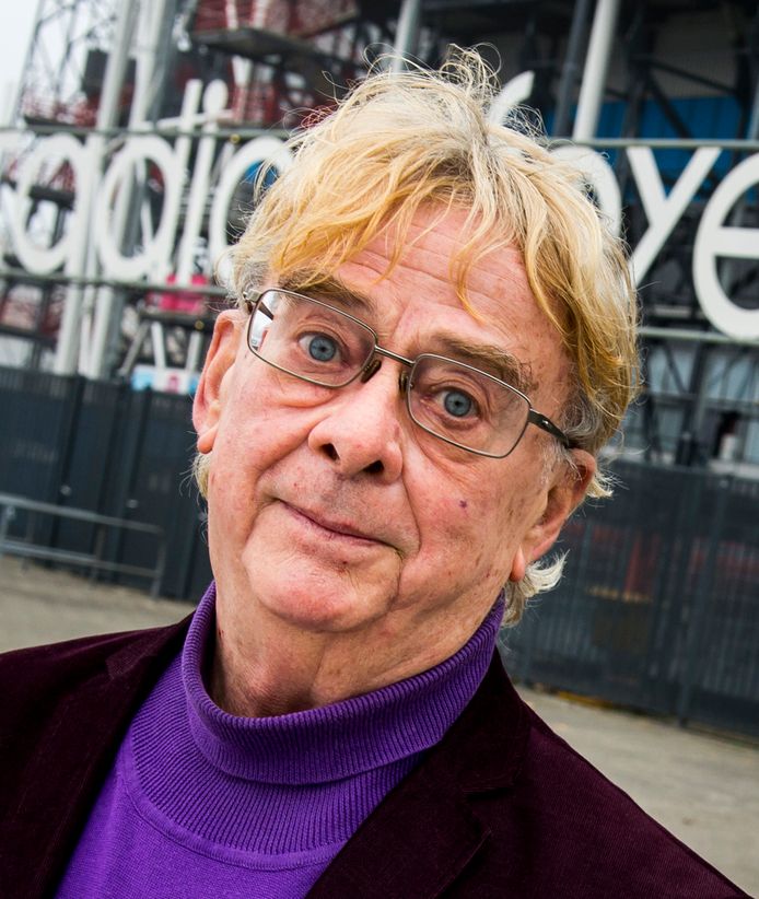 Sportjournalist en schrijver Rob Vente (80) overleden | Rotterdam | AD.nl