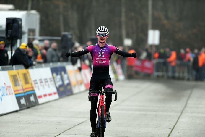 Gerben Kuypers na winst in Exact Cross in Essen: “Stoempen in de modder ...