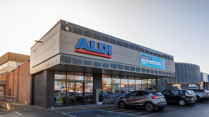 Uitgebreide ALDI-winkel in Kapiteintjesstraat gaat open: “De nieuwe winkel is bijna de helft ...