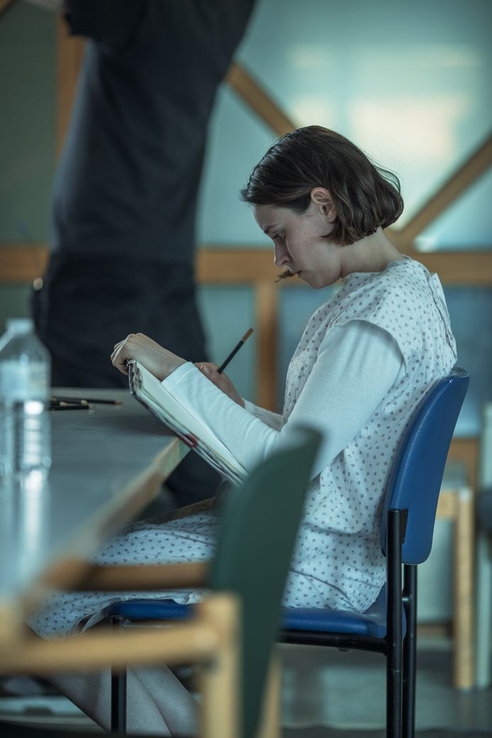 Streamz lanceert huiveringwekkende trailer van nieuwe serie ‘FOMO’ | TV ...