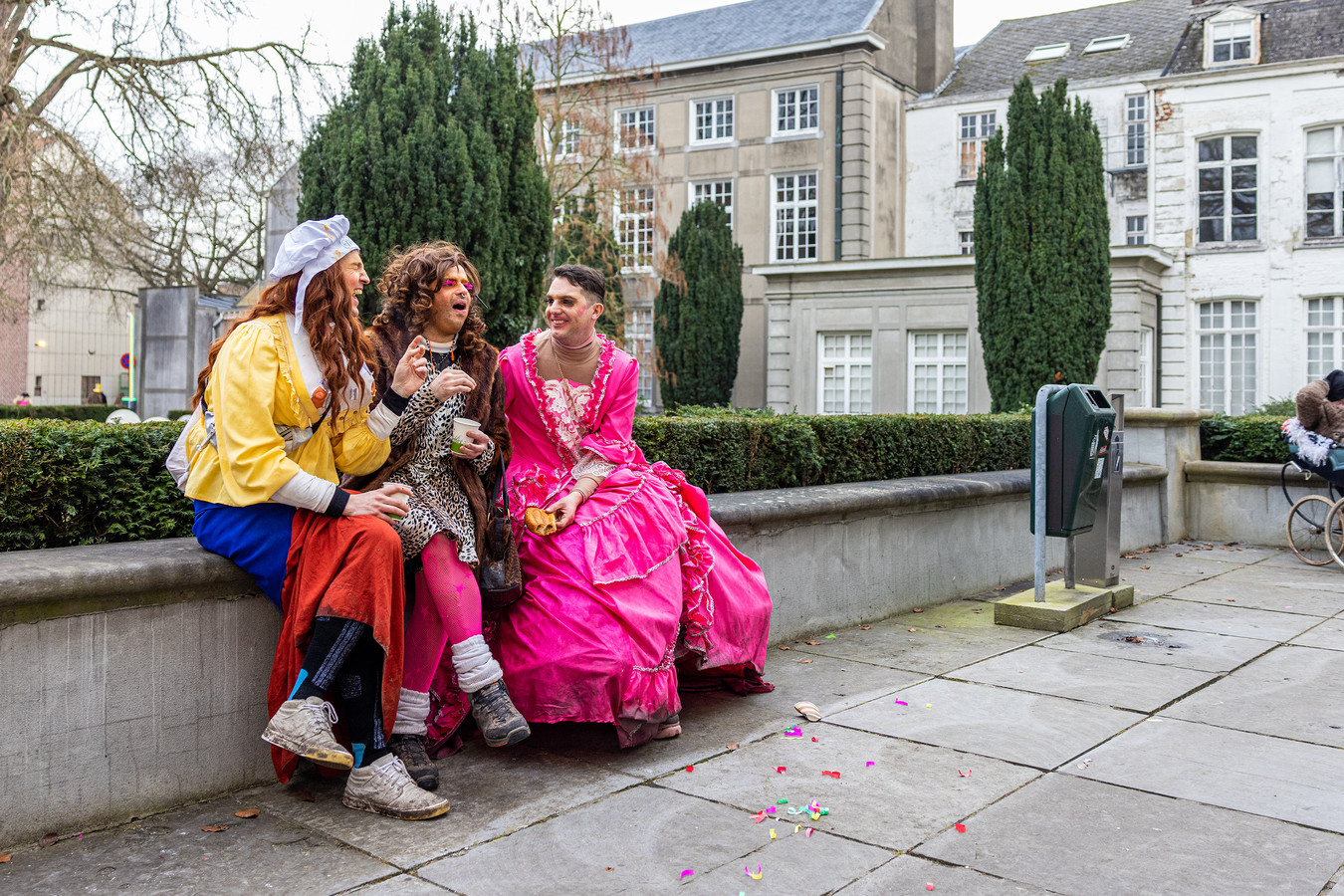 Meer carnavalisten, maar minder afval: “Kuisploegen zamelen 70 ton ...