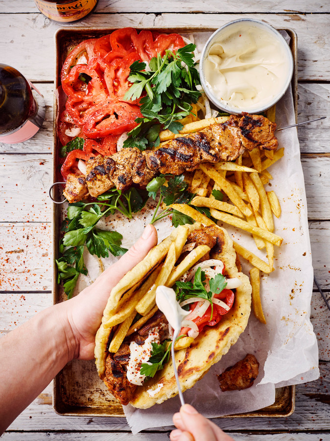 5 recepten die de zomer toch nog in je bord brengen: “Dit gerecht haalt ...