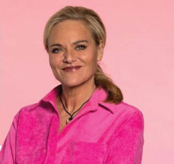 Janneke Wittekoek presenteert: Het 'Vrouwenhart-café' live in SINGER ...