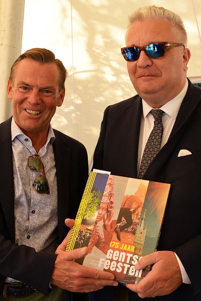 Guy Reynebeau strikt prins Laurent voor Speakers Corner | Gent | hln.be