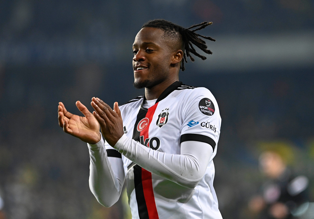 Michy Batshuayi et Besiktas remportent la Supercoupe de Turquie aux ...