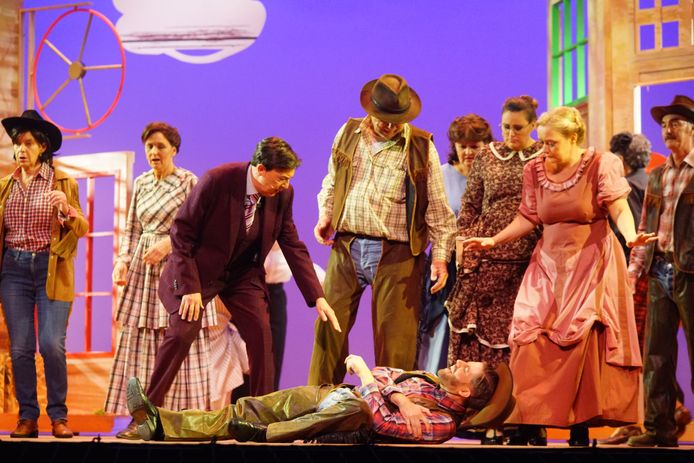 Op auditie voor de klassieker White Christmas bij het Elstars Muziek ...