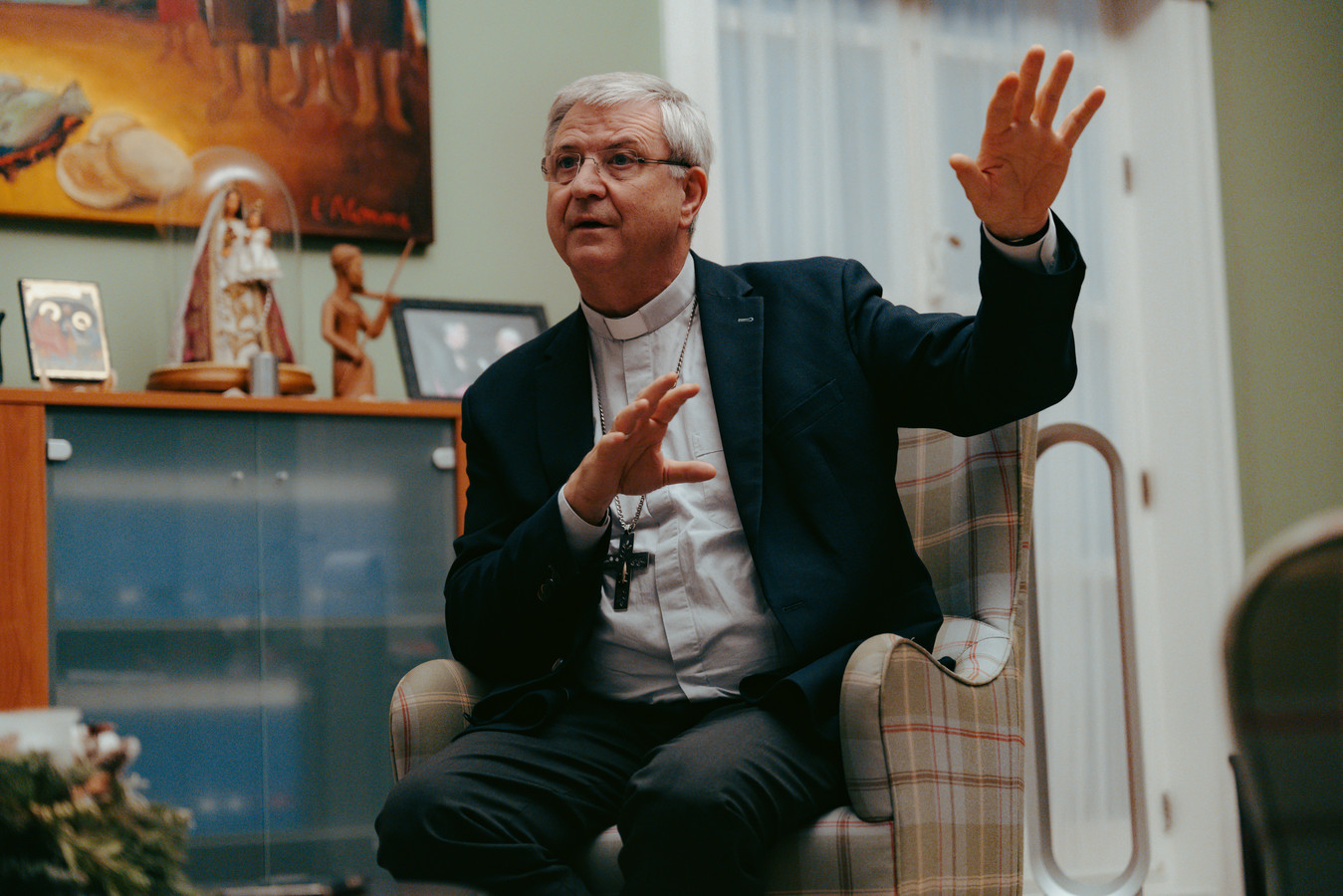 Bisschop Johan Bonny reageert vanavond uitgebreid op ‘Godvergeten’ in ...