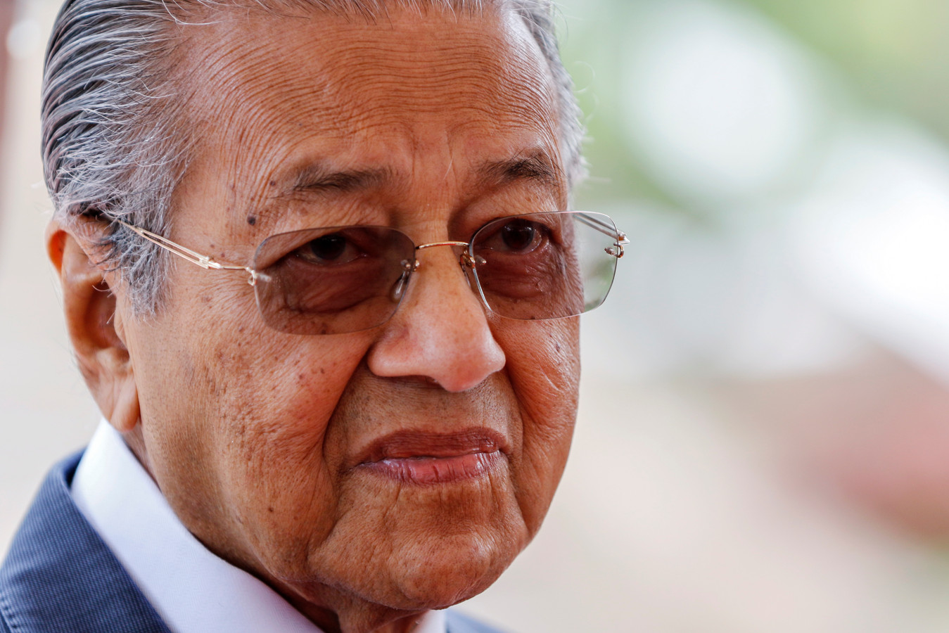 Schoonvader Dennis Verbaas scoort punten met bezoek aan sultan Johor ...