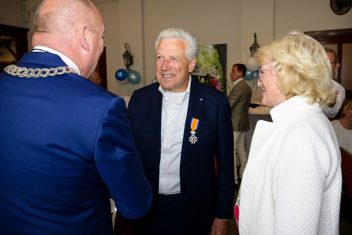 In bodywarmer vol cash en met mes onder kussen, Henk ter Braak (75 ...