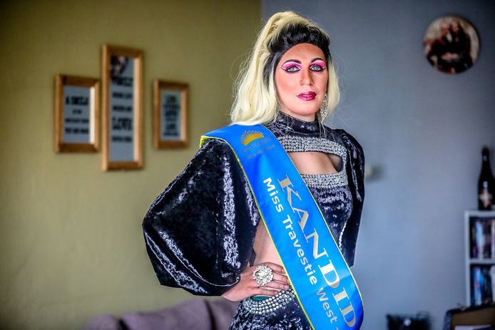 Jessica strijdt mee voor kroontje van Miss Travestie West-Vlaanderen ...