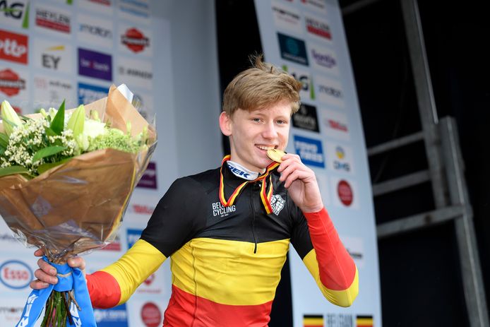 Arthur Van Den Boer gaf de rest van de deelnemers geen schijn van een ...