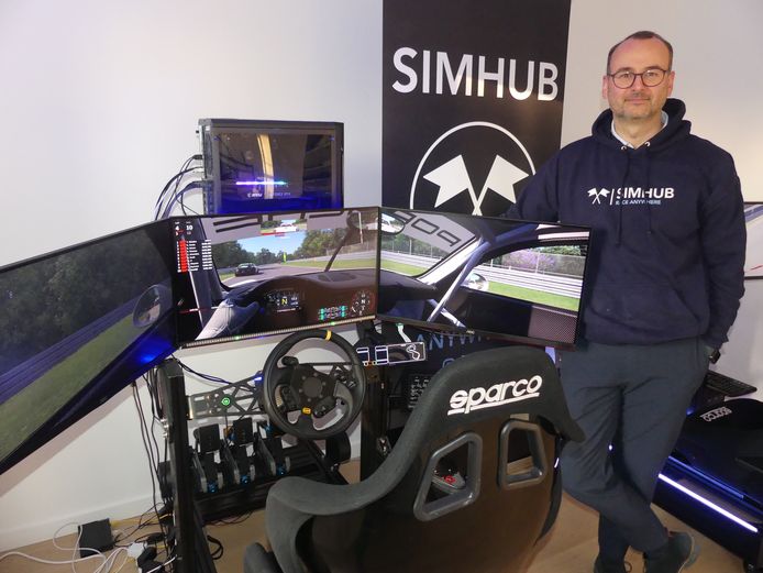 NET OPEN. Even Max Verstappen achterna? Bij Davy (46) kan het: “Na drie weken kende ik het ...