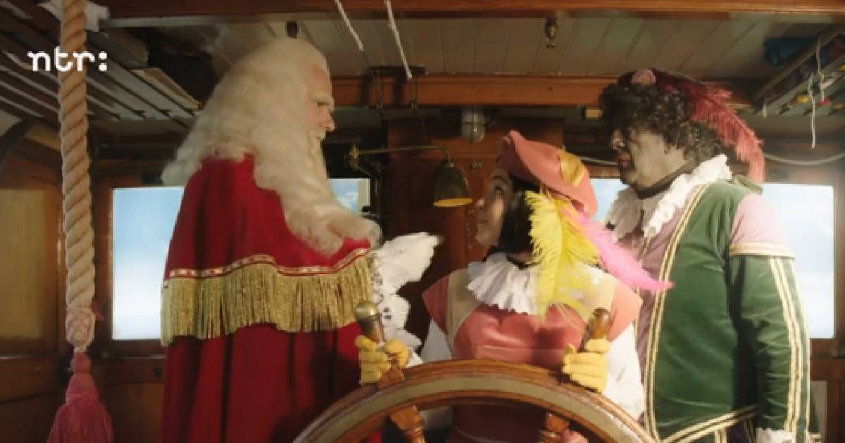 Zwarte en Witte Piet in Sinterklaasjournaal | Show | AD.nl