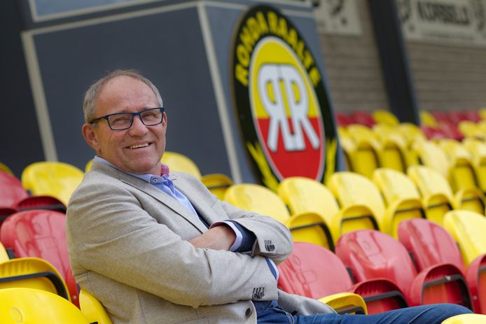 SV Broekland jubileumjaar van start met anekdotes voetbalcoach Gerard ...