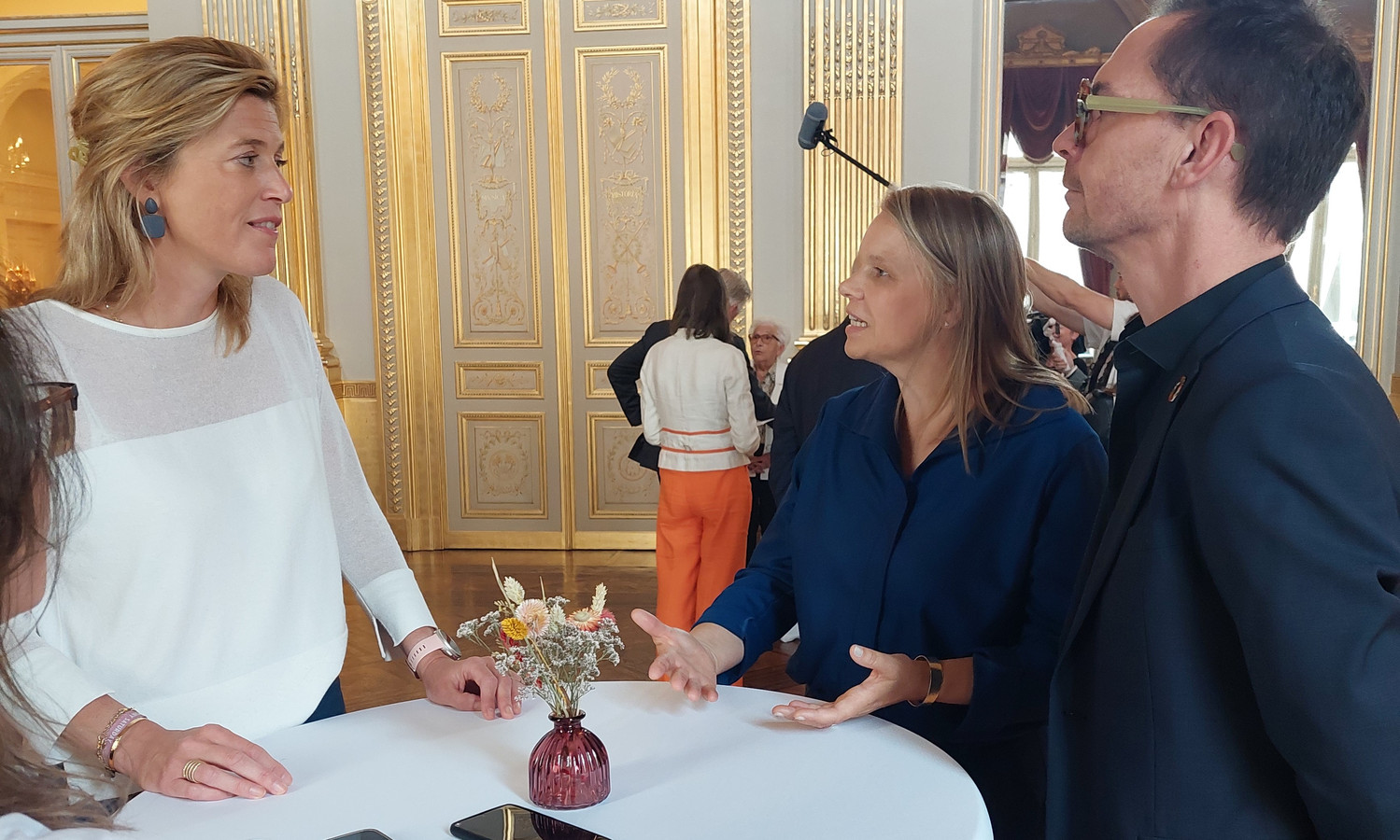 TeamEclairs op audiëntie bij de koning voor hun heldendaden na de ...