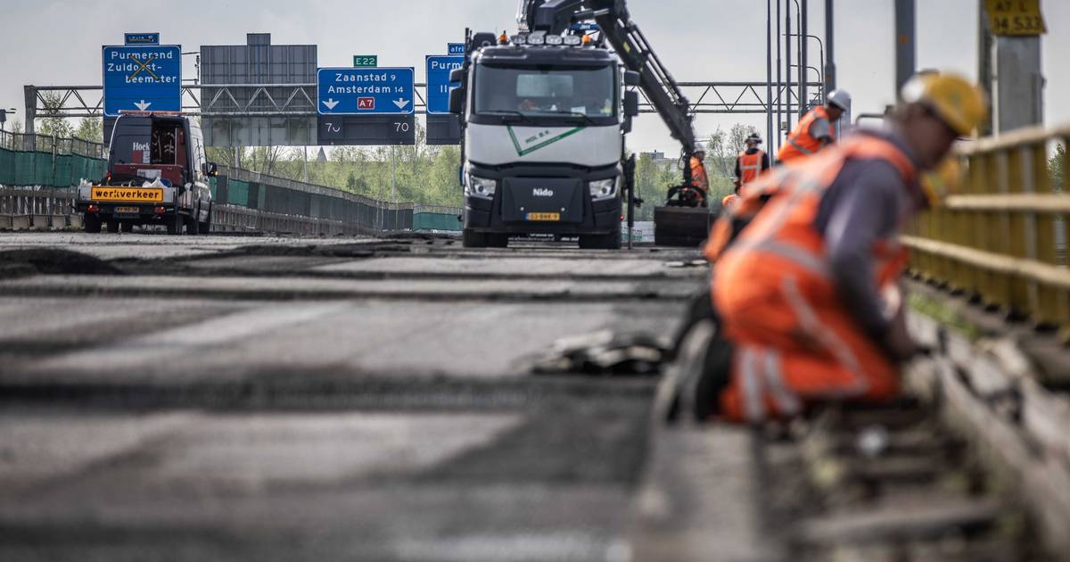 A7 bij Purmerend vanaf maandag helemaal dicht voor vrachtverkeer | Purmerend | AD.nl