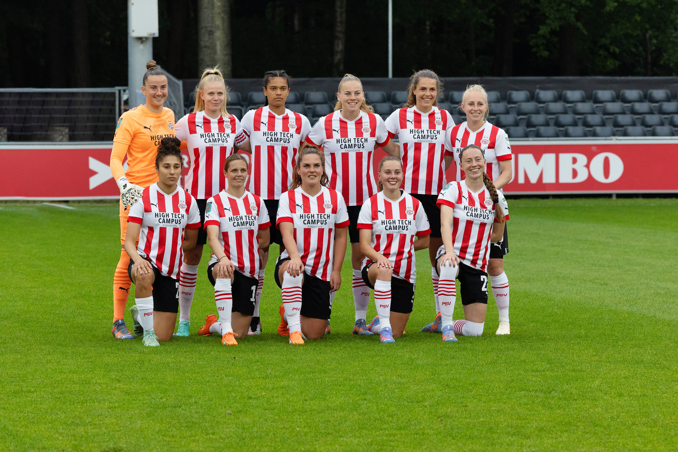 Ook de vrouwen van PSV krijgen vanaf nu een rugsponsor: ambities zijn ...
