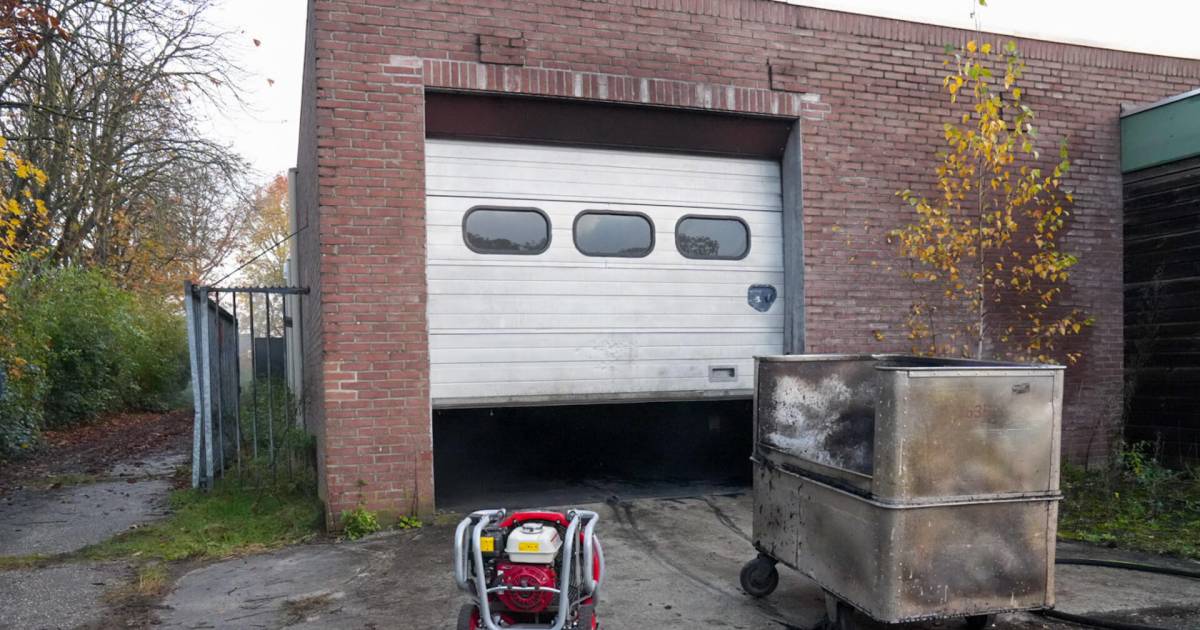 Brandweer rukt groots uit voor flinke rookontwikkeling bij oud bedrijfspand in Gemert | Gemert ...